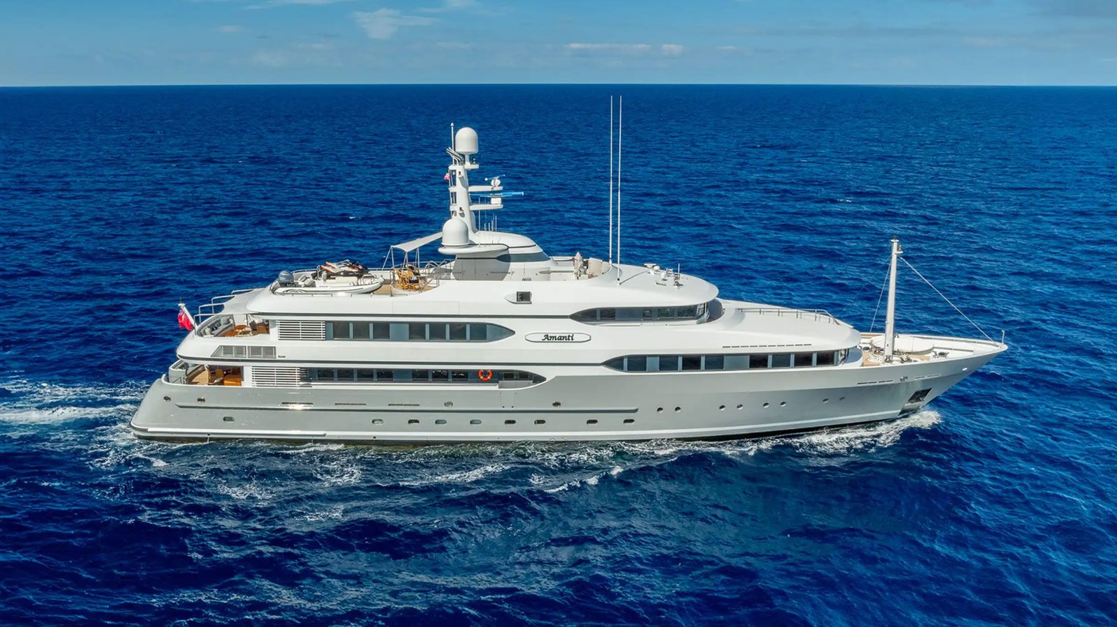 52m Feadship motor yacht Amanti sold